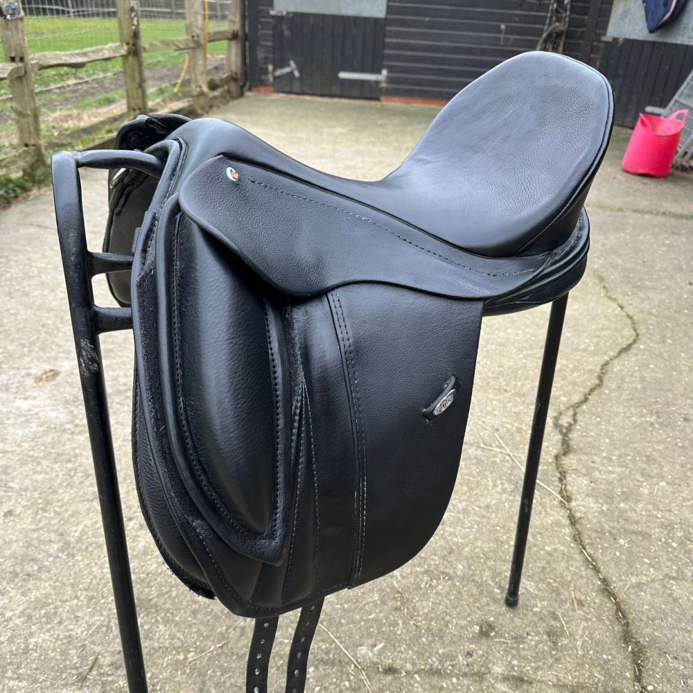 Secondhand SMART Saddles Listing Hub